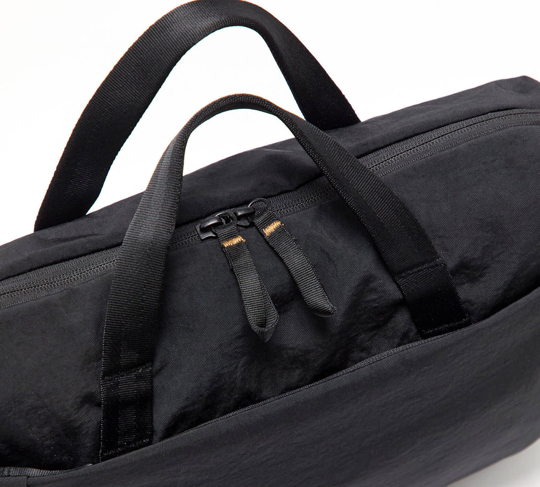 MODE Shoulder Bag 12L